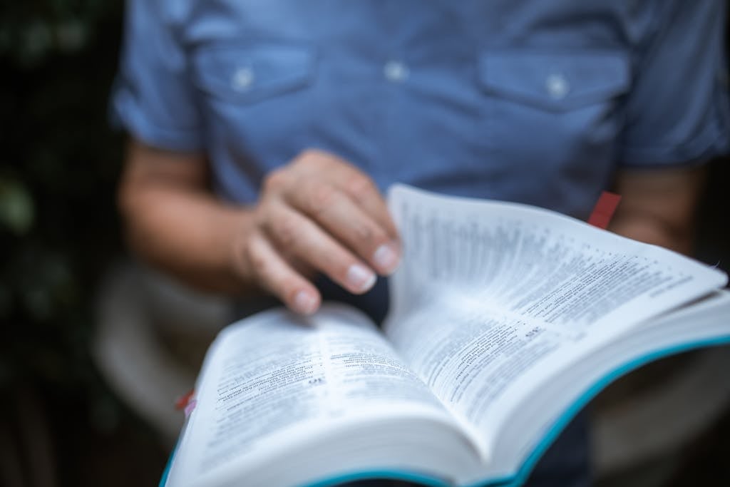 Catalogue & Handbooks – Remnant University